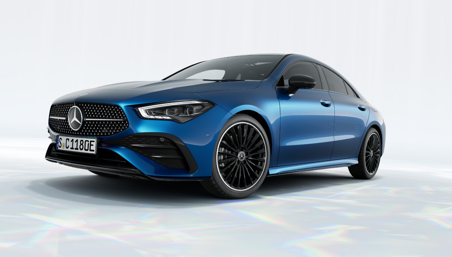 Vse, kar potrebujete, da izstopate: Mercedes-Benz CLA Coupé - Žurnal24 ...