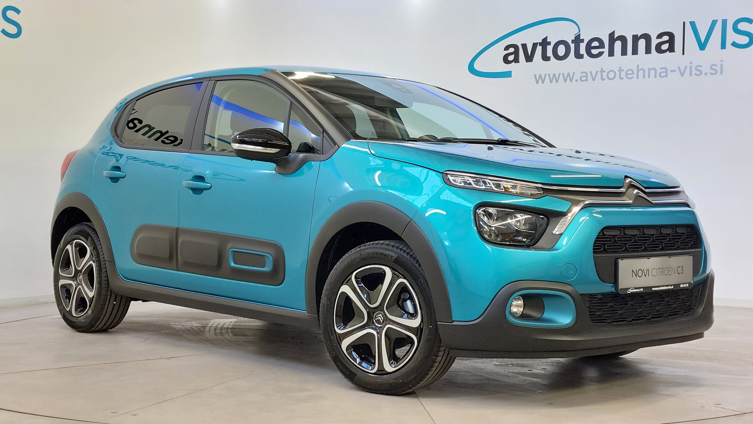 Očaral nas je v Avtotehni VIS – Citroën C3 - Žurnal24 priporoča