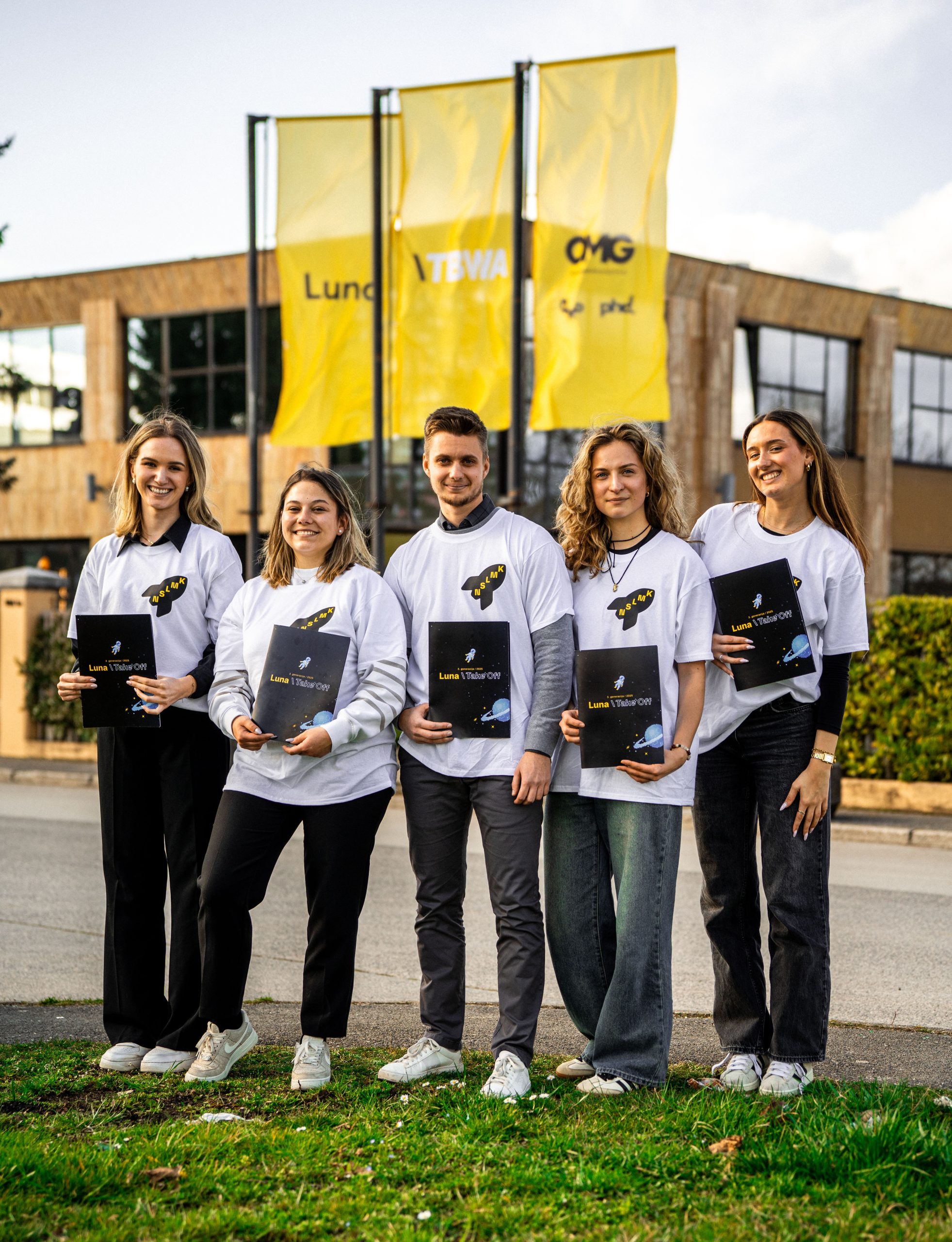 Že tretja generacija študentov uspešno zaključila oglaševalski bootcamp ...