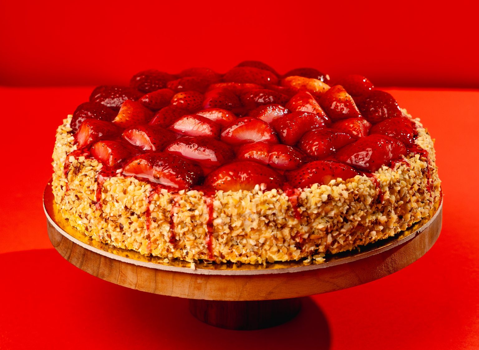 Mlinarjeve ročno izdelane torte so zdaj na voljo v Sloveniji - Žurnal24 ...